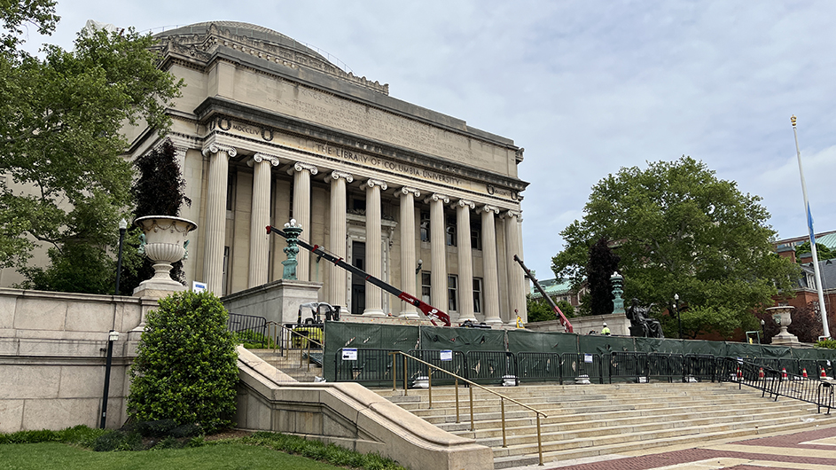 What's Happening at the Iconic Low Library Steps? 6 Photos Tell the ...